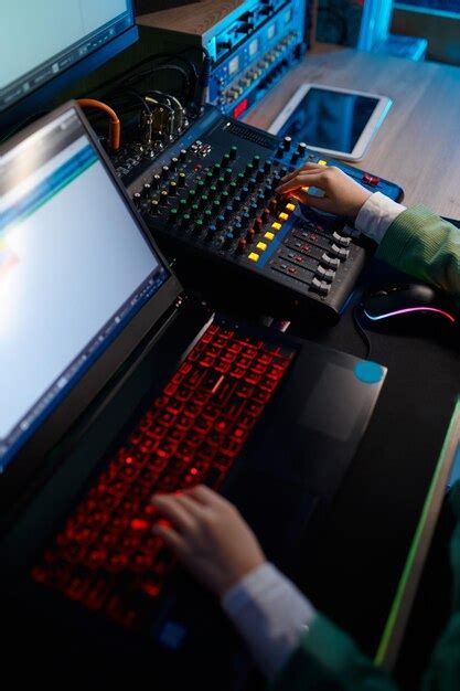 Premium Photo Closeup Audio Engineer Hand Mixing Sound