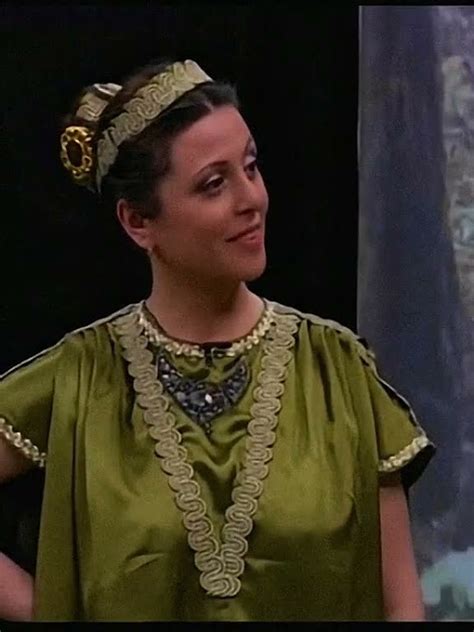 კომედი შოუ როგორ კითხულობენ ქალები კაცების აზრებს ვითომ თვალებით თუ Youtube