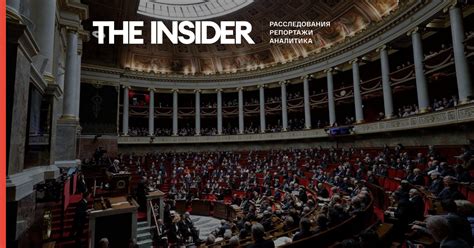 Во Франции приняли вызвавший забастовки и протесты закон повышающий пенсионный возраст с 62 до