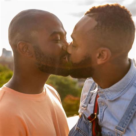 Kissing Guy 2 Men Kiss Two Black Men Kissing Gay Black Men Kissing