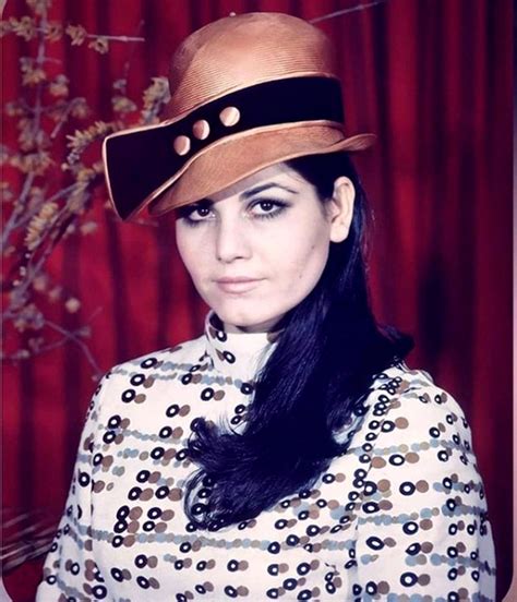 چهره جوان و تیپ ویژه پوری بنایی در سال 1352