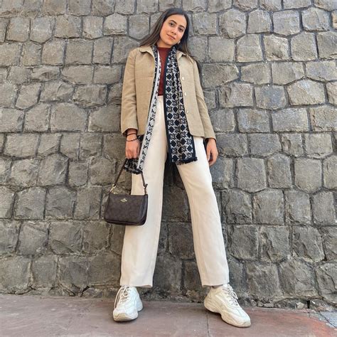 arpita gupta arpitaguptaa instagram photos and videos street style fashion style