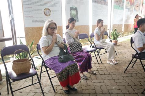 ร่วมพิธีถวายเทียนพรรษาและผ้าอาบน้ำฝน มหาวิทยาลัยเชียงใหม่ เนื่องในเทศกาลเข้าพรรษาประจำปี 2567