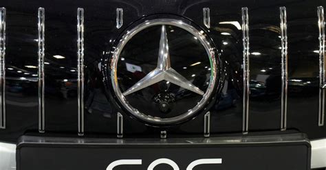 “벤츠 ‘삼각별도 별수 없네”…글로벌 전기車 무덤된 중국 왜 [위클리 기사단]