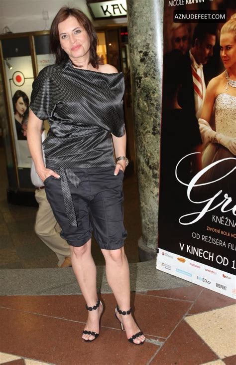 Barbora Kodetov Feet Aznudefeet