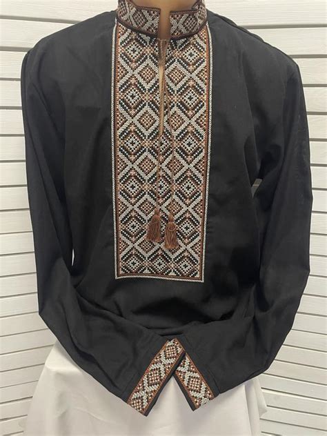 Натуральна чоловіча вишиванка — ціна 2350 грн у каталозі Вишиванки Купити чоловічі речі за