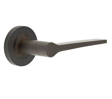 Frelan Hardware Burlington Knightsbridge Door Handles On Plain Rose