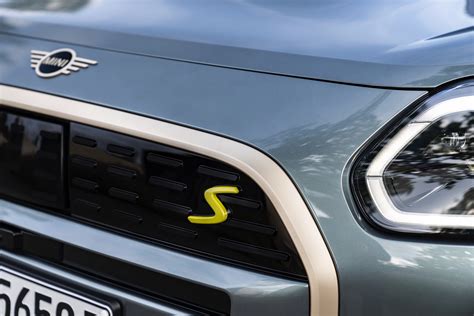 Mini Countryman Se U25 Mehr Fotos Vom 313 Ps Elektro Suv