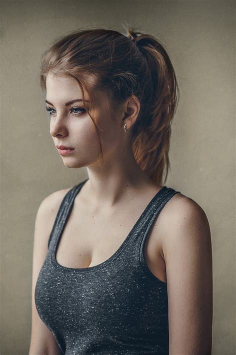 Skinny Busty Girls Mega Porn Pics