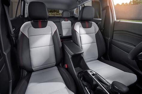 2025 Chevrolet Trax Redline Edition South Korea Press Photos
