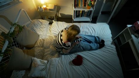 How The Sending Of One Photo Led An 11 Year Old Girl To Become A Victim