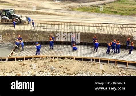 basic scaffolding stock videos and footage hd and 4k video clips alamy