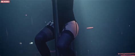 Lucia Argut Nude Pics Page 1