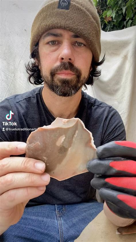 Flintknapping A Knife Blade Flint Knapping Stone Sculpture Wood