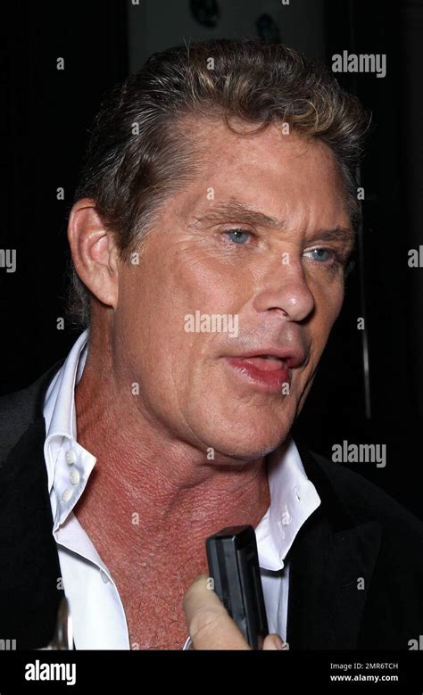 David Hasselhoff Célèbre Son Anniversaire à La Blush Boutique Avec Sa