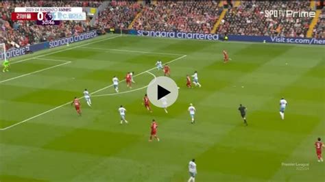 리버풀vs팰리스 좋은 위치 파울 얻어내는 맥알리스터 ㄷㄷㄷㄷㄷㄷㄷ 유머움짤이슈 에펨코리아