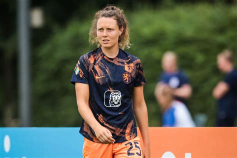 Fenna Kalma Laat Van Zich Horen Dromen Komen… Vrouwenvoetbalnieuws