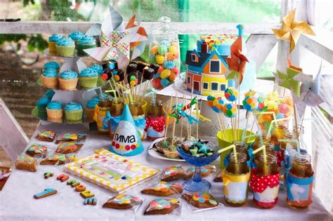 Стол на детский праздник 46 фото