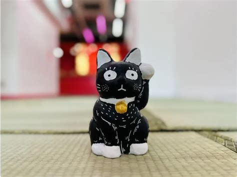 [อาซากุสะ โตเกียว] ประสบการณ์วาดภาพเปเปอร์มาเช่ ทำตุ๊กตาดารุมะ แมวกวัก และหน้ากากจิ้งจอกของคุณ