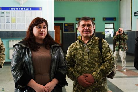 На залізничних вокзалах Київщини покажуть фотовиставку «Область героїв Вечірній Київ