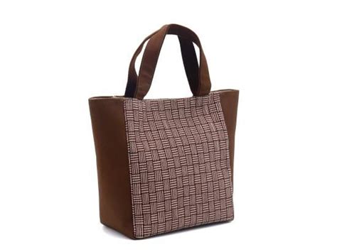 バッグ A Kurumiru Online Shop
