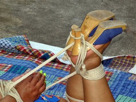 Olgun Dolgun Anne Mature Mom Legs Bacaklar Wife Evli Kadin Porn Pictures Xxx Photos Sex Images