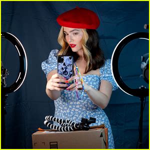 Zoey Deutch Gets Caught In Massive Lie In Not Okay Trailer Also Starring Dylan OBrien