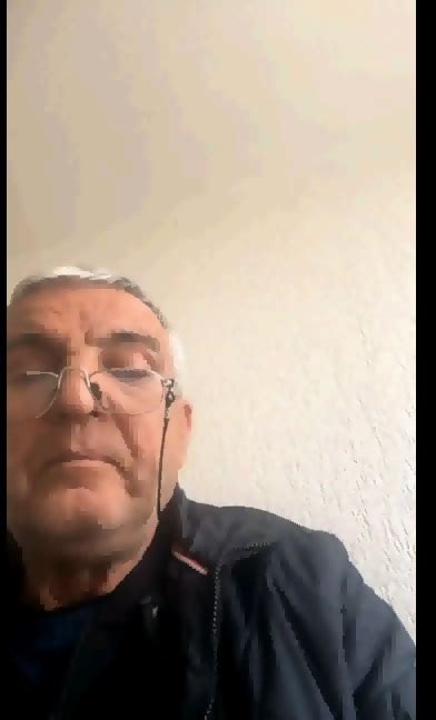 Naim Axhami Masturbon Në Kamera Eporner