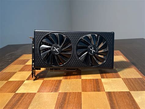XFX Speedster SWFT 210 RX 6600 Jawa