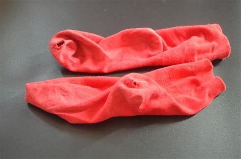 袜子破洞了不要扔，学会这个小技巧，旧袜子变得像新的，都学学吧腾讯新闻