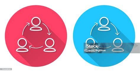 팀 관리 빨간색 또는 파란색 배경에 긴 그림자가 있는 둥근 아이콘 3 명에 대한 스톡 벡터 아트 및 기타 이미지 3 명 개념 경영자 Istock