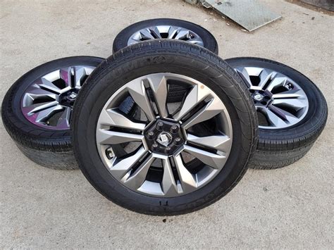 신형 모하비 더마스터 순정 20인치 휠타이어 판매합니다~ 헬로마켓