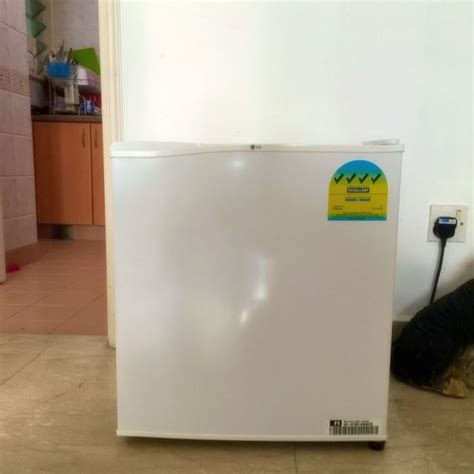 Mini Bar Fridge Tv Home Appliances Kitchen Appliances Refrigerators Freezers On Carousell