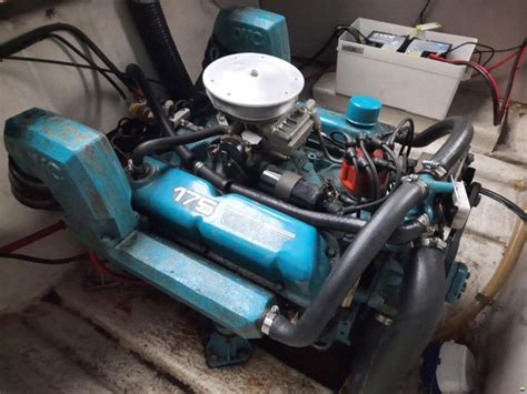 1977 Omc V8 Eur 3 500