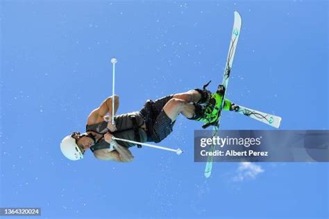 Sleeman Centre Brisbane Photos And Premium High Res Pictures Getty Images