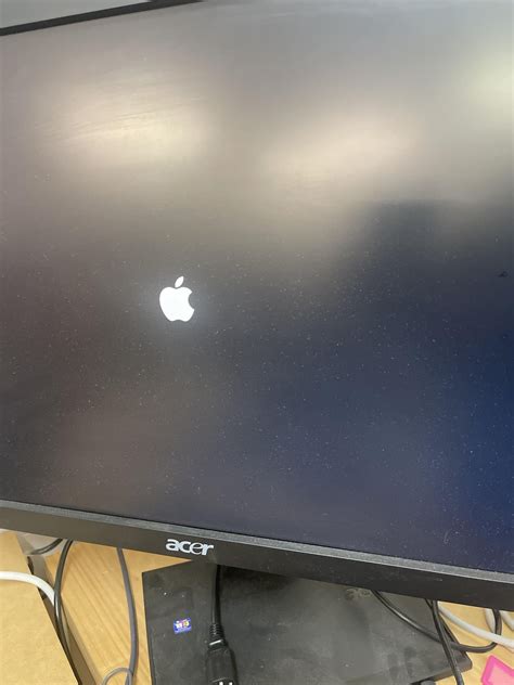Mac Wont Boot To Anything Stuck On Apple Logo No Loading Bar R