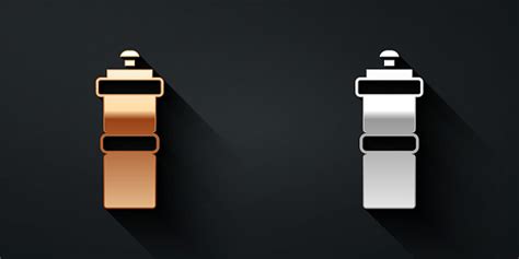 검은 색 배경에 고립 된 물 아이콘과 골드와 실버 스포츠 병 긴 그림자 스타일 벡터 건강한 생활방식에 대한 스톡 벡터 아트 및 기타 이미지 건강한 생활방식 공란