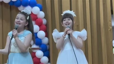 Выступление нашего ансамбля песня группа индиго Мама будь всегда со