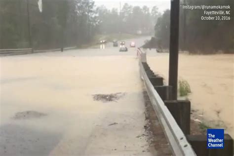 Hurricane Matthew Triggers Severe Flooding In Nc As Us Death Toll