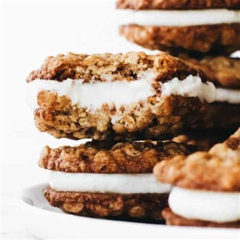 Homemade Oatmeal Cream Pies