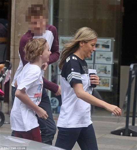 Nicole Appleton Takes Son Gene 12 And Friend For Lunch Daily Mail