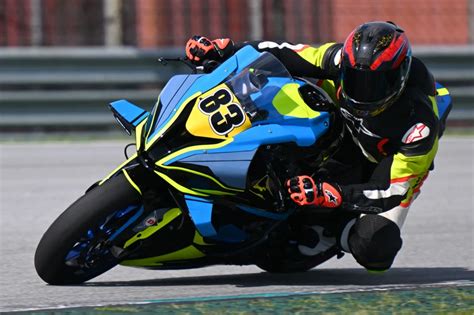 abijith fastest on day one mam malaysia superbike championship