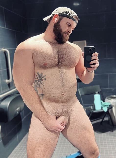 Who S This Hunk Forums