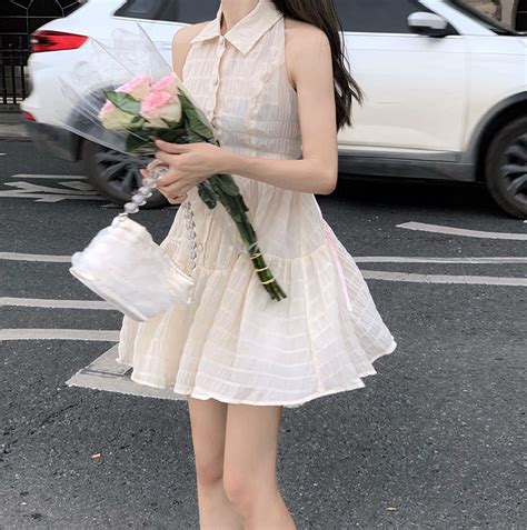 핫한여름신상 로시 홀터넥 백오픈 리본 미니 원피스