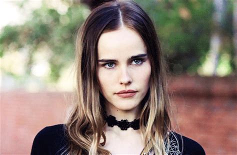 Isabel Lucas Gif Tumblr