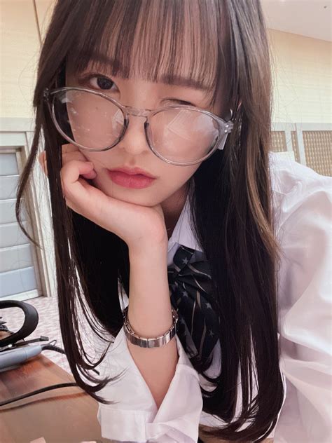 福田 朱里 Stu48 🍎 On Twitter Stu48 息をする心 お話会楽しかった！jkふく！ 突如結膜下出血してしまい2