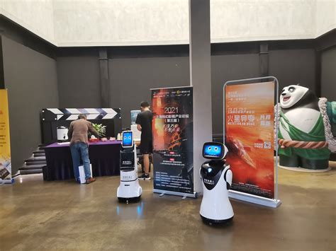Shopping Mall Welcome Reception Roboter Servizio Di Robot Komersial