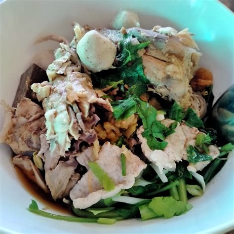 ร้ายก๋วยเตี๋ยวแต๊กน้อย บ้านบุ่งกุ่ม จังหวัดเลย