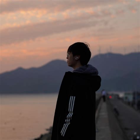 基于 Mpi 并行的通用矩阵乘法 Chen Yuhan 陈禹翰 基于 Mpi 并行的通用矩阵乘法 Chen Yuhan 陈禹翰