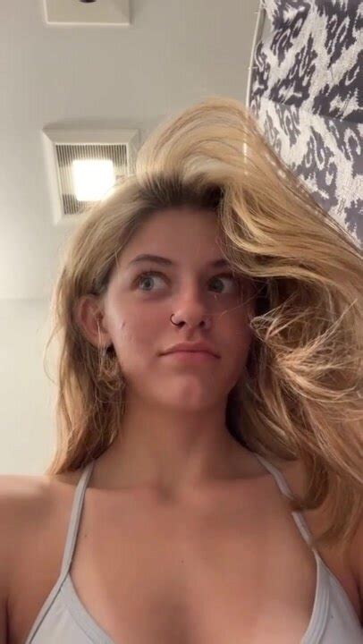 Giantess Toilet Fart Thisvid Com En Espa Ol